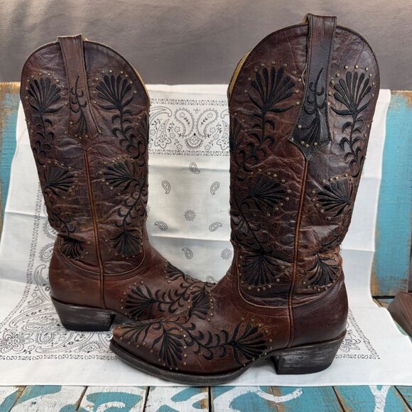 Cavenders | Shoes | Cavenders Snip Toe Stitched Metal Accent Cowgirl ...